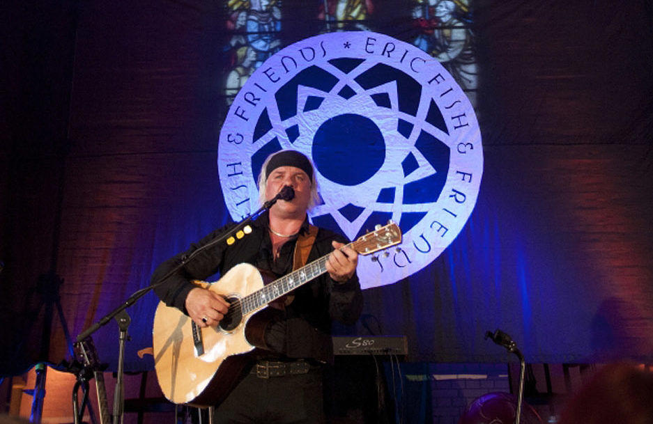 Eric Fish & Friends: Die Spotify-Playlist für #DaheimDabeiKonzerte