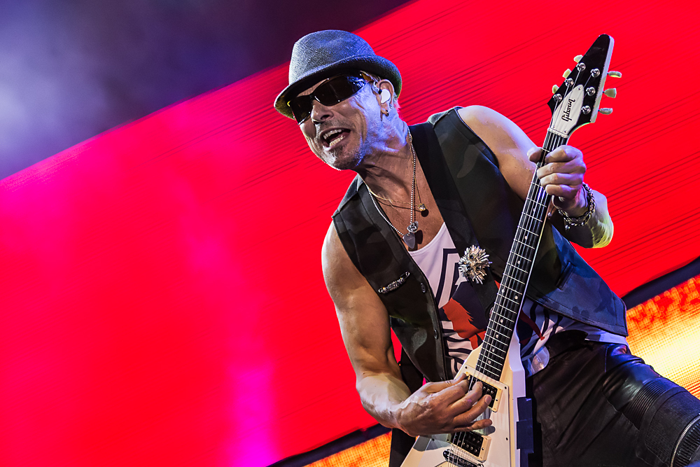 Rudolf Schenker: "Es war wichtig, dass Scorpions in Paris gespielt haben"