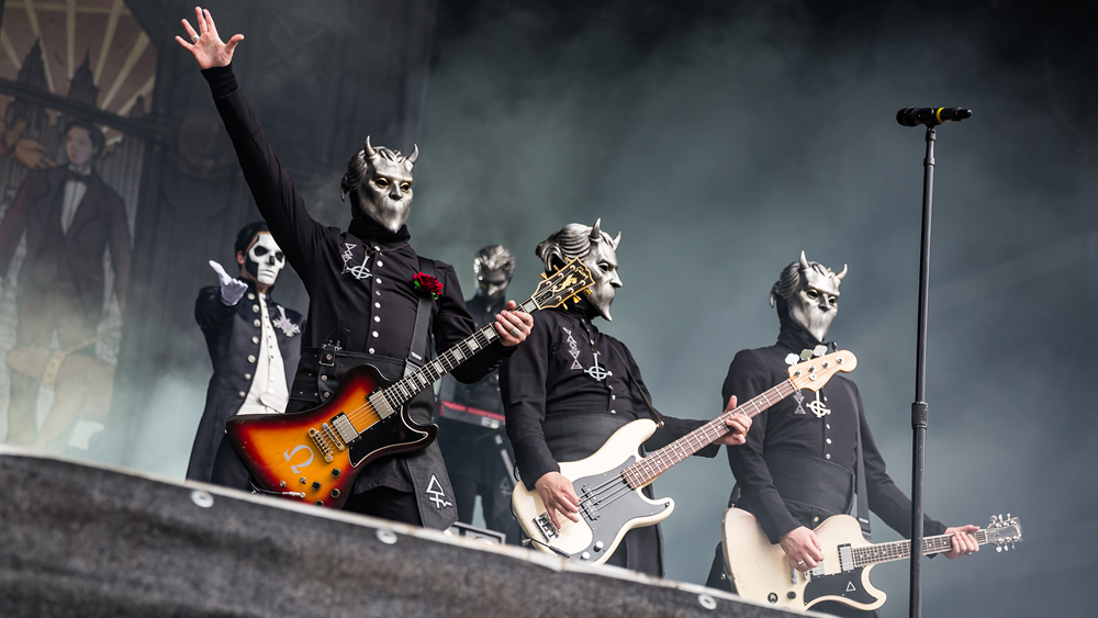Ghost: Ex-Mitglieder werfen Frontmann vor, die Band „in ein Solo ...