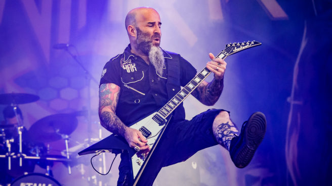 Scott Ian: Streaming ist für den Anthrax-Kopf jetzt doch in Ordnung