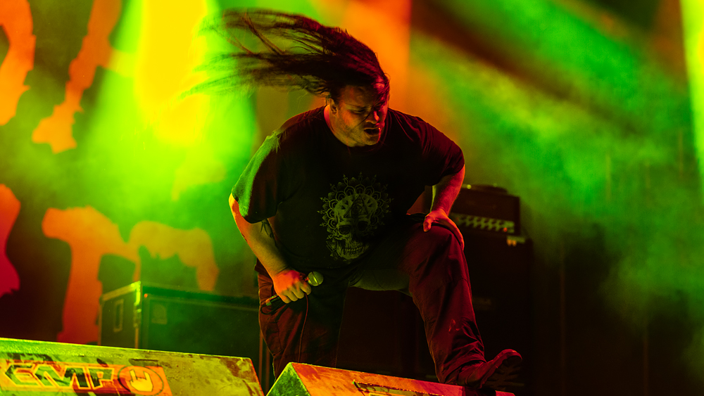 Cannibal Corpse: Fans in Ekstase bei gewaltigem Circle Pit in ...