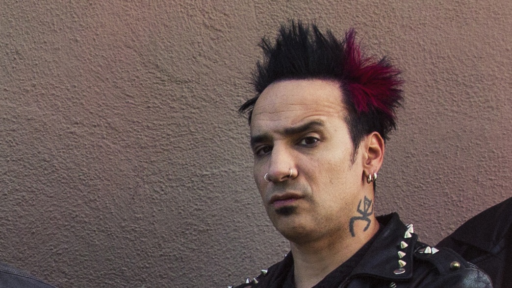 Hellyeah engagieren Stone Sour-Drummer Roy Mayorga als Vinnie Paul ...