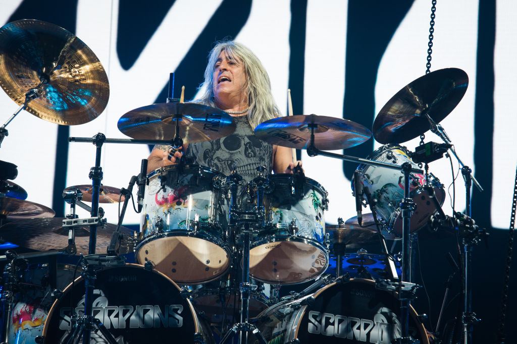 Mikkey Dee würde gerne wieder mit King Diamond spielen