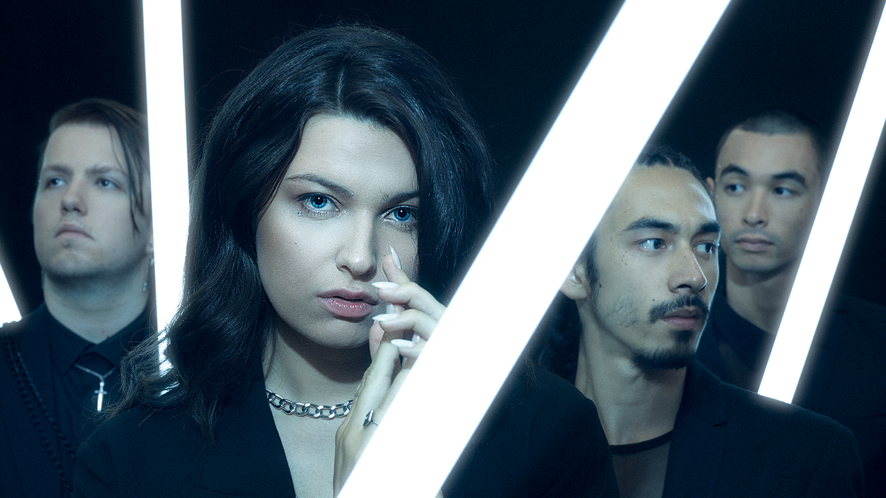 Reliqa: Couch-Interview mit Sängerin Monique Pym